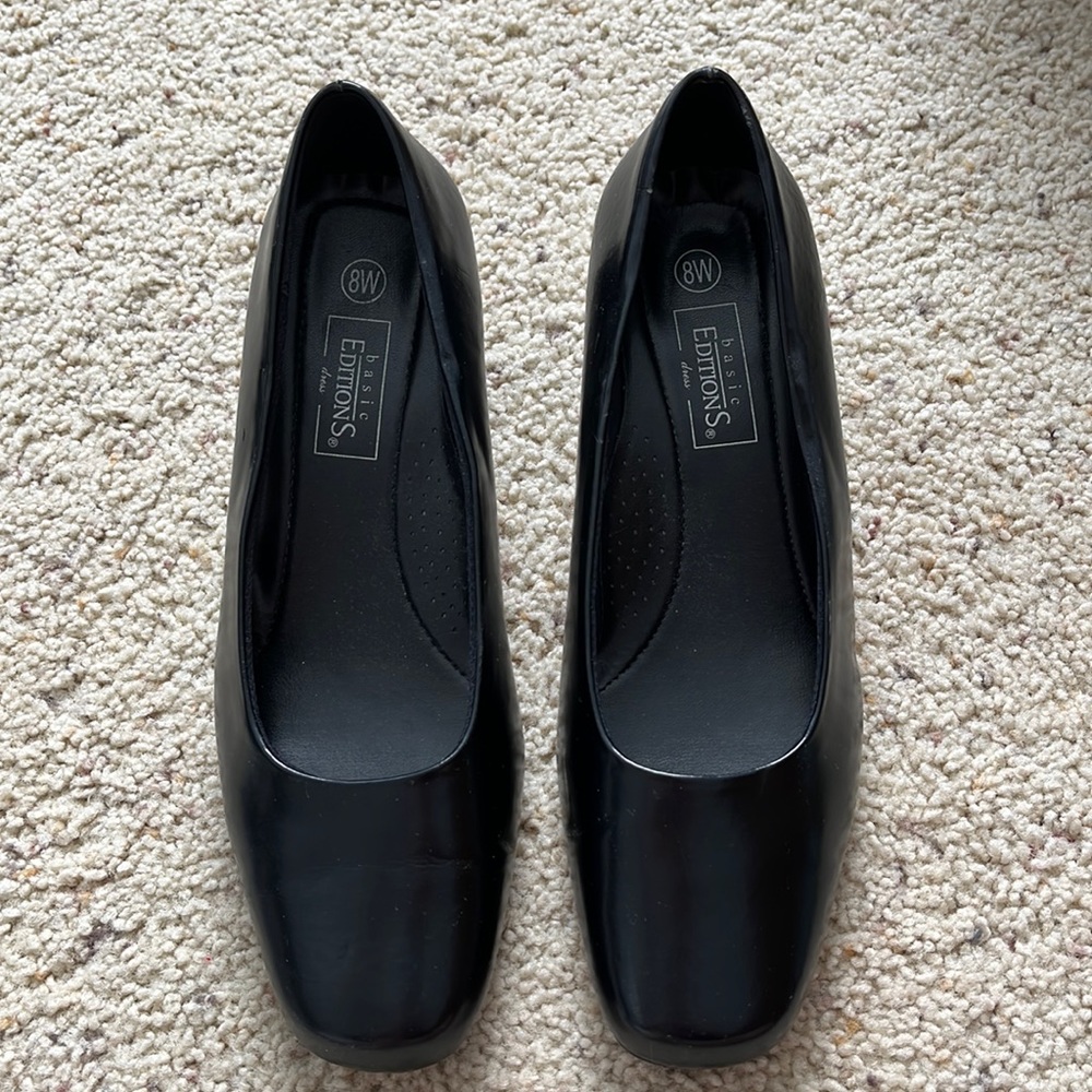 Basic Editions Dress Shoes - Gem
